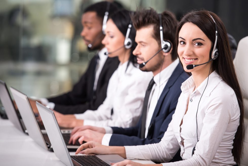 Maintaining Professional Phone Call Etiquette | VoiceLink, Houston